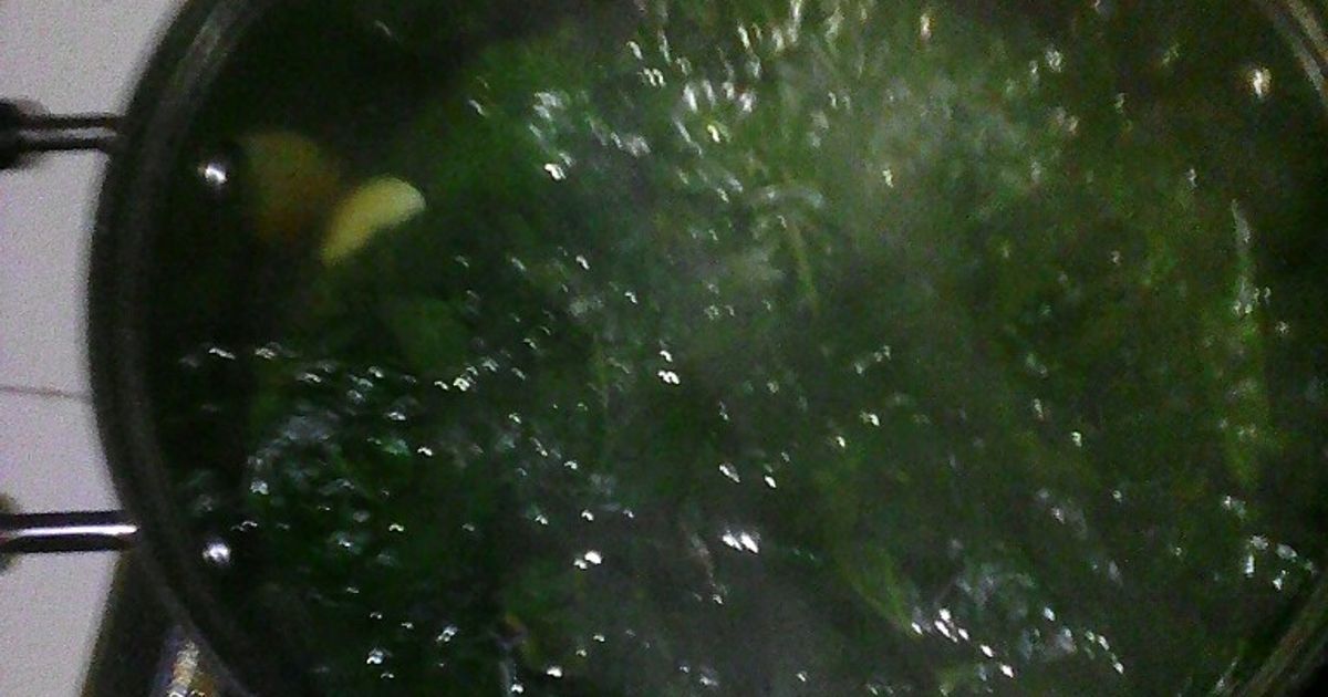 Resep Sayur Bening Daun Ketela By: Erni Hartanti.Amd😍😄😘 oleh Erni Hartanti.Amd - Cookpad