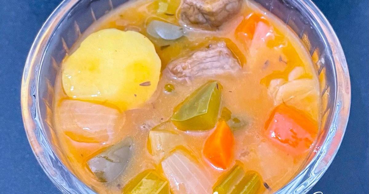 Resep Beef Stew oleh jio - Cookpad