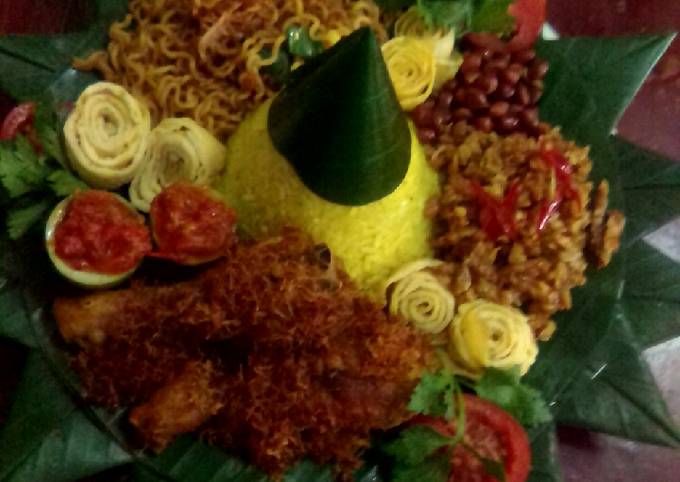 Resep Tumpeng Mini oleh EFi Nurchayati - Cookpad