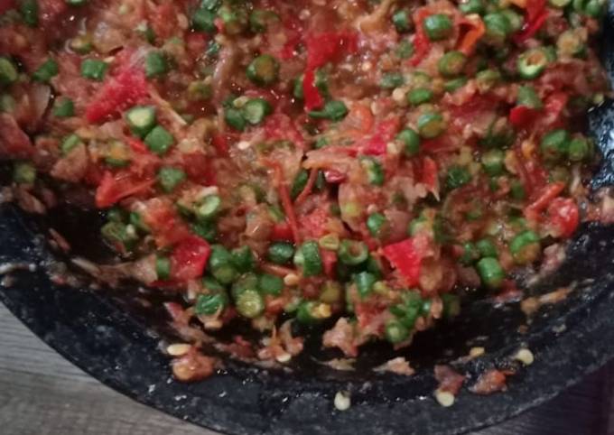 Resep Sambal / plecing kacang panjang oleh Ennie Smile - Cookpad