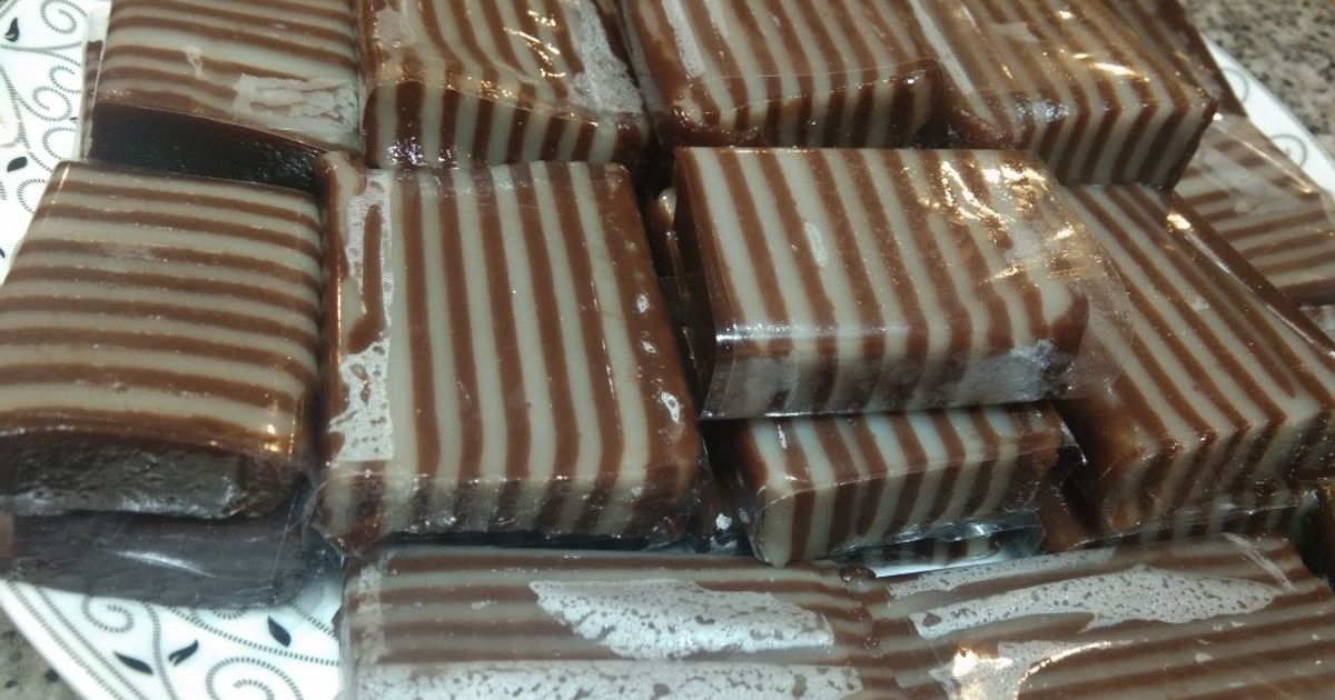 Resep Lapis Sagu Coklat Putih oleh Merdia Angelica - Cookpad