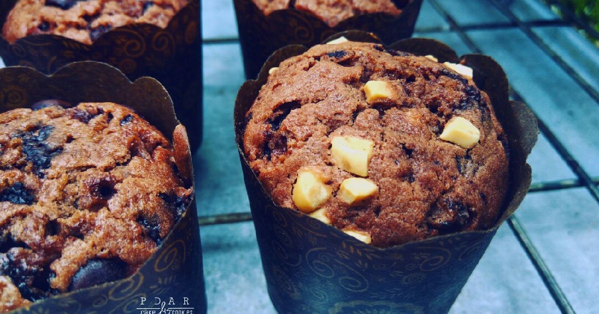 Resep Simple Choco Muffin oleh Tungku Mande by Put 😊 - Cookpad