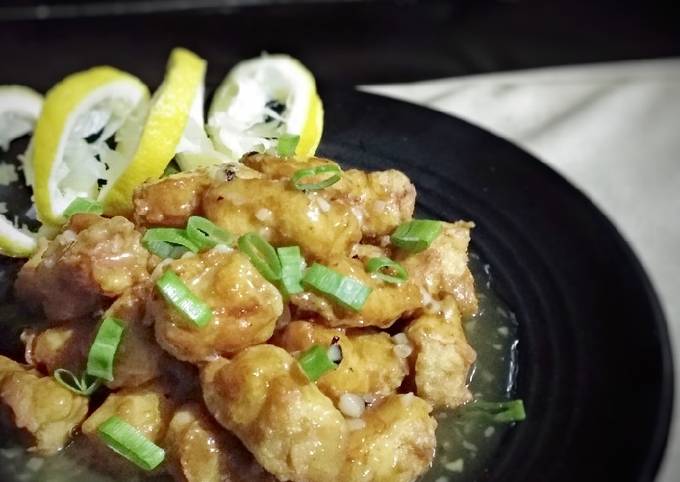 Resep Ayam Saus Lemon 🍋 oleh Dara Tanaffasa - Cookpad