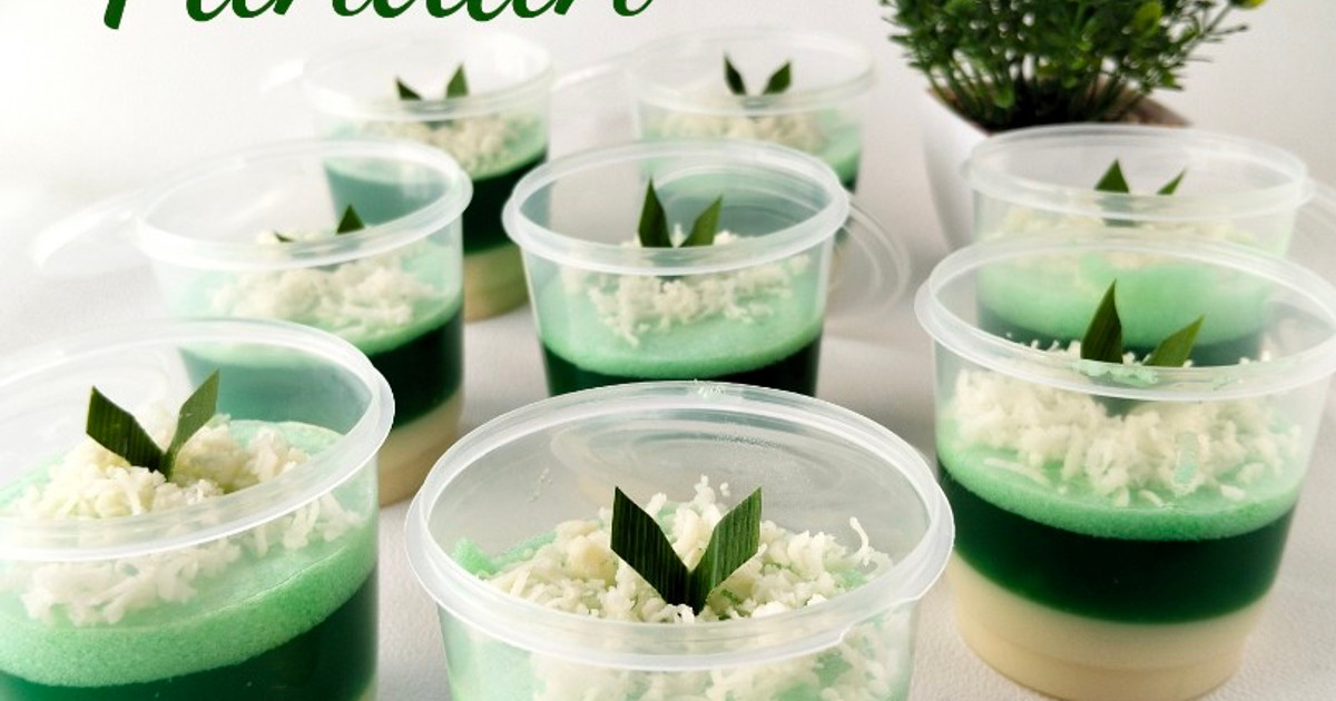 Resep Puding Busa Pandan oleh Daniar - Cookpad