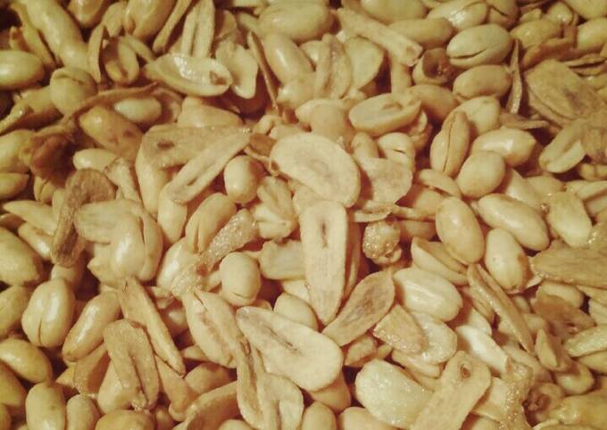 Resep KaCanG TojiN 😍 oleh Yuliani Budi Astuti - Cookpad