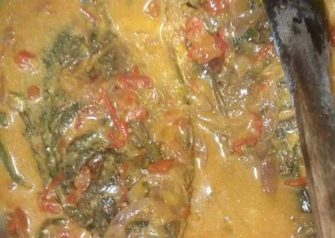Fish in Coconut Milk Recipe by Naomi Achieng - Cookpad