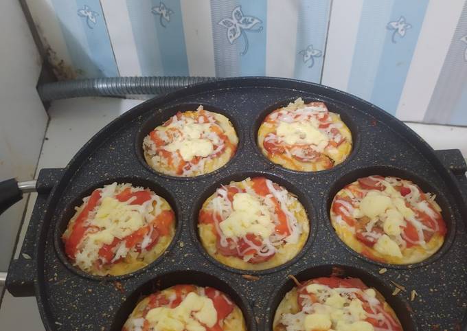 Resep Pizza mini teflon oleh nurathiyyah yulinda - Cookpad