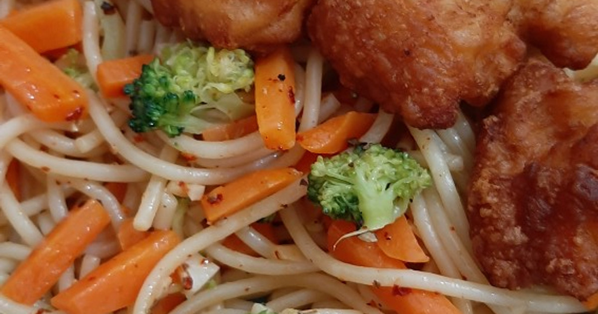 Resep Spagetti Aglio & Ayam Karage oleh Vel's Kitchen - Cookpad