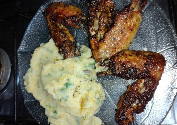 Alitas De Pollo Marinadas Al Horno Con Puré Mixto Picante Receta De