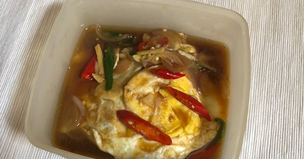 Resep Telor Ceplok Masak Kecap oleh fauziahafifathuzahwa - Cookpad