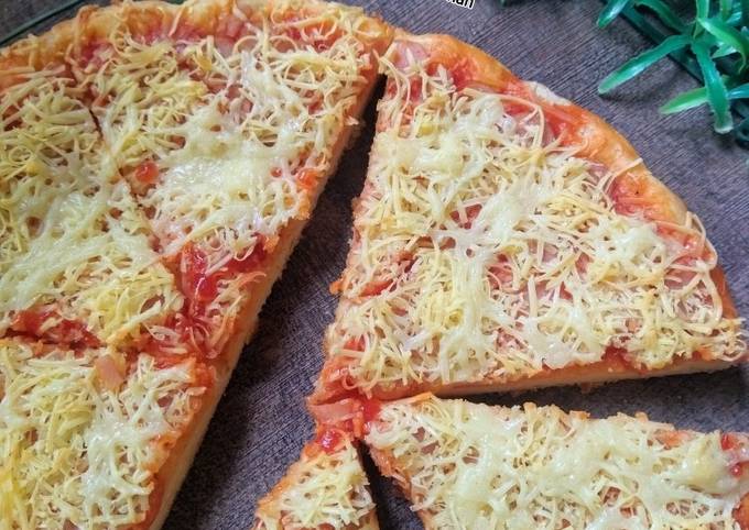 Resep Pizza Homemade oleh Nyonya Farhan - Cookpad
