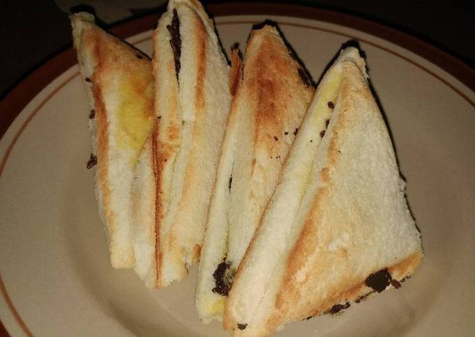 Resep Roti Tawar Meses Panggang Teflon Pasutri Kost oleh Valentina ...