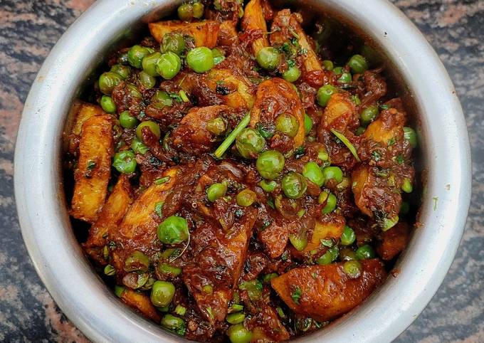 Aloo Matar Dry 📌 Recipe by Udbhav Rai - Cookpad