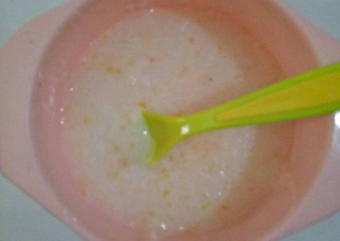 Resep Bubur nasi kentang wortel kaldu sapi oleh erine tania - Cookpad