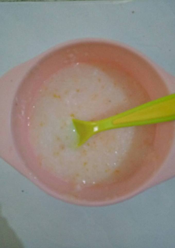 Resep Bubur nasi kentang wortel kaldu sapi oleh erine tania - Cookpad