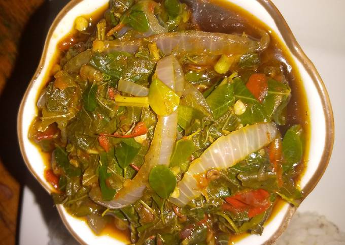 Spinach/Moringa Soup Recipe by Ummy's Cakes&confectioneries. - Cookpad