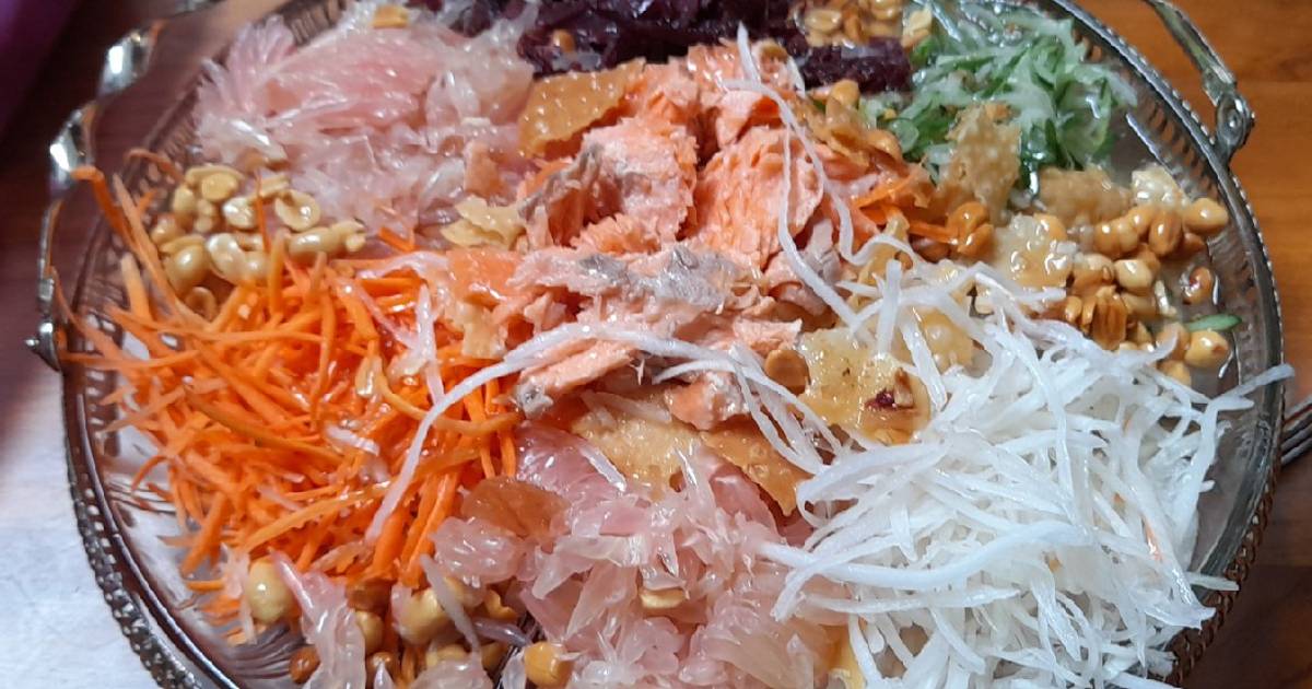 Resep Yu Sheng Salad Devina Hermawan oleh Lionie Adi - Cookpad