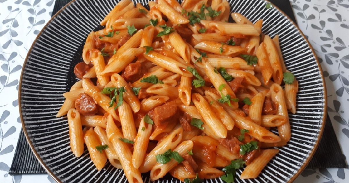 Macarrones Con Tomate Y Chorizo Receta de Marta GC- Cookpad