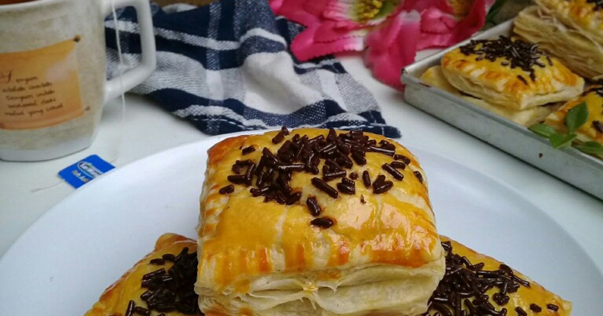Resep Choco Banana Puff Pastry oleh Mama Queen - Cookpad