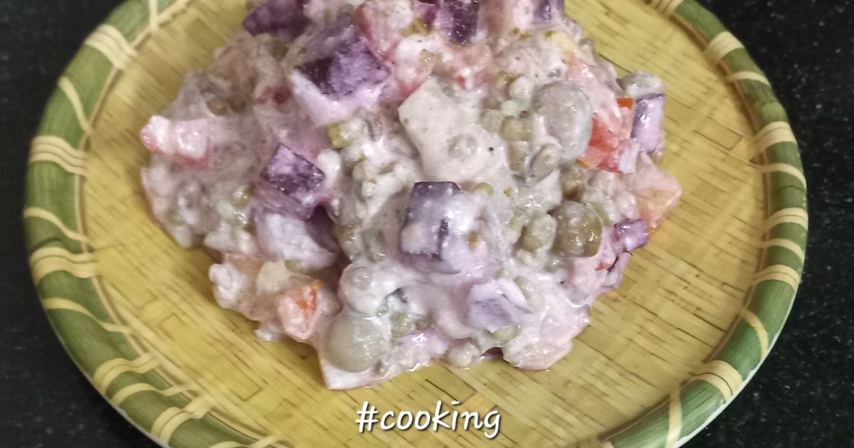 Healthy Protein Packed Mix Sprouts Salad Recipe by Prachi Phadke ...