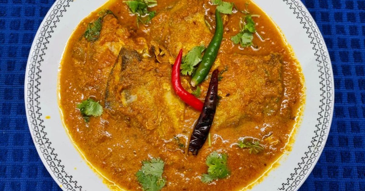 Small Pomfret Fish Masala Recipe by Kumkum Chatterjee - Cookpad