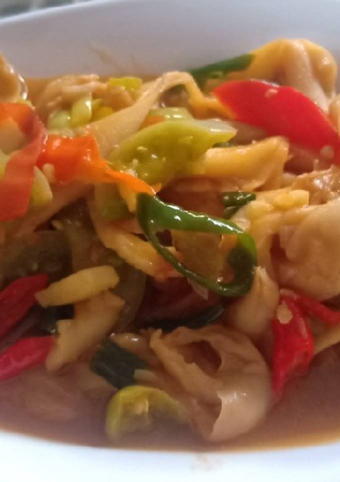 Resep Tumis Jamur Merang cabe ijo oleh dapur Gendhuk - Cookpad