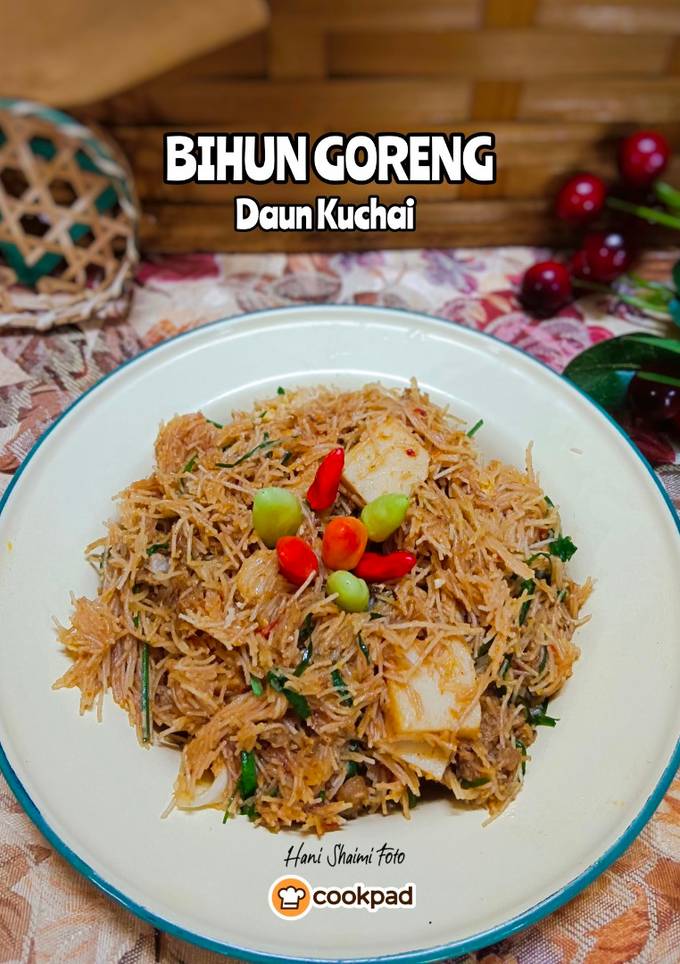 Resipi 10:7:24 - Bihun goreng daun kuchai oleh Hani Shaimi - Cookpad