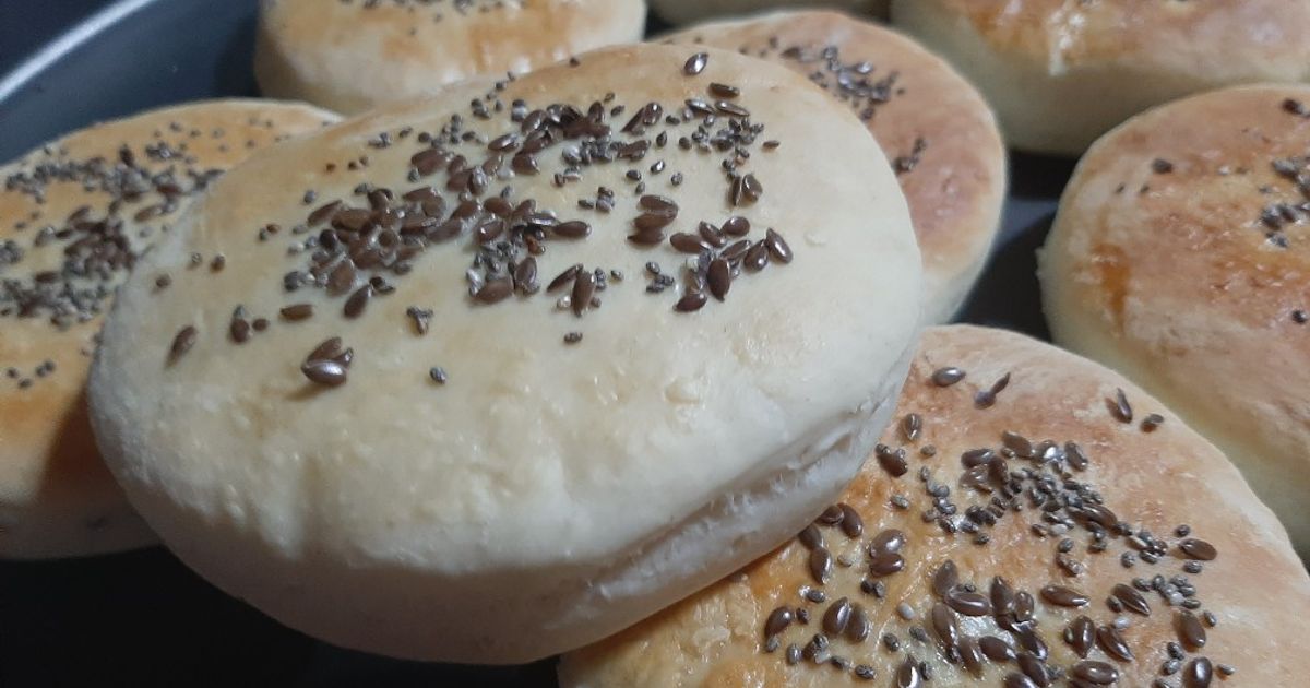 Panes De Hamburguesas Con Aceite Recipe by Marilina Ramos - Cookpad