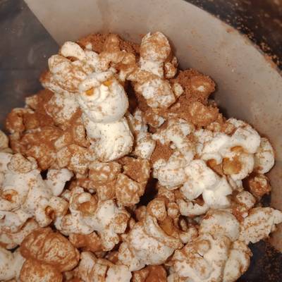 Resep Popcorn milo manis oleh naura atika - Cookpad