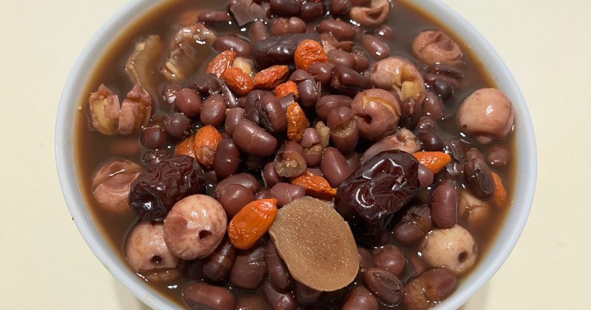Red Bean, Jujube, Goji Berry, And Lotus Seed Sweet Soup (Rice Cooker ...