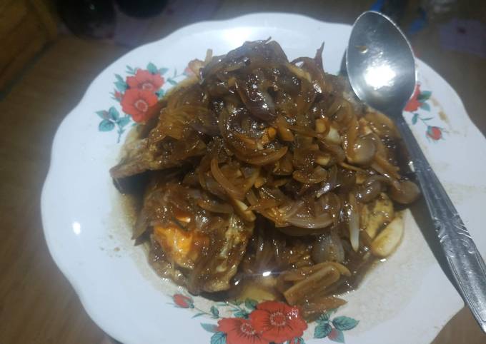 Resep Telur ceplok kecap enak dan simpel oleh ( Om Lamak ) - Cookpad
