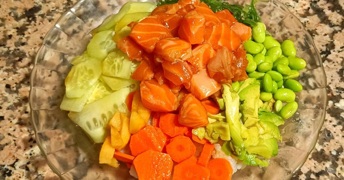 Recetas caseras de poke bowl saludables y fáciles de preparar