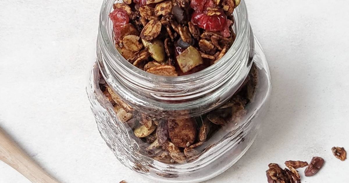 Resep Homemade Chocolate Granola oleh ricke - Cookpad