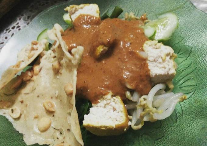 Resep Pecel Komplit oleh Widya Gita Karuna - Cookpad