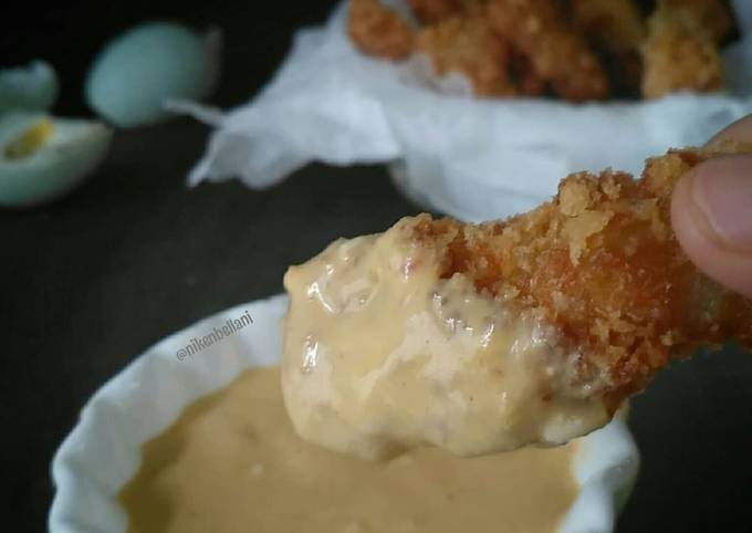 Resep Fish Finger with Cheesy Salted Egg Sauce oleh Niken Bellani - Cookpad