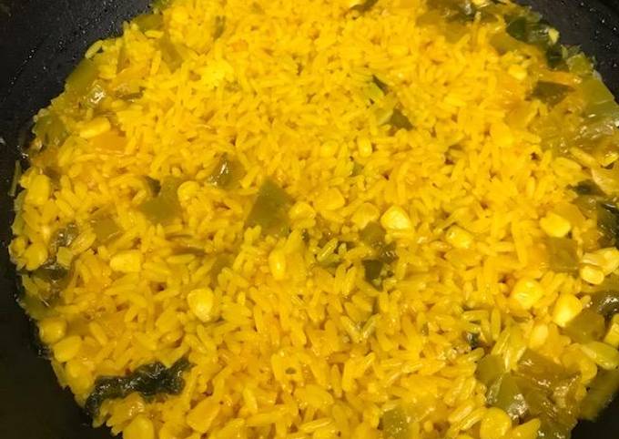 Arroz amarillo con maíz Receta de Mercedes Cossío- Cookpad