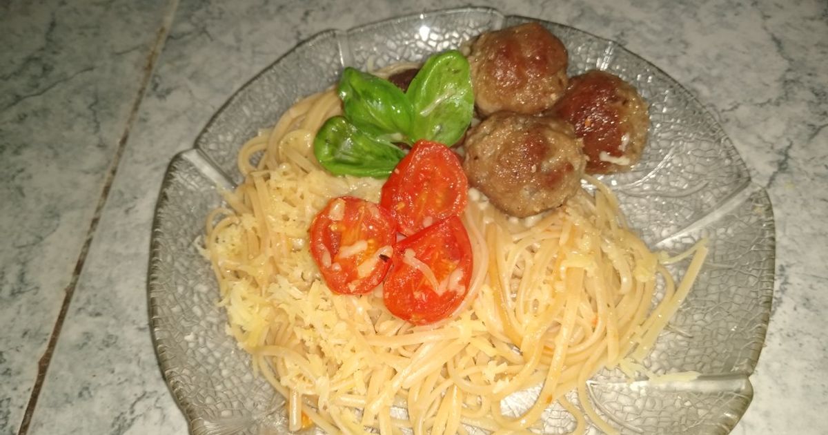 Pasta Estilo Mediterránea Con Albóndiguitas Receta de Fabian Almada ...