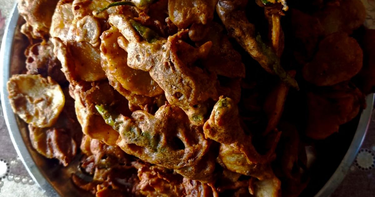 पालक की पकौड़ी (Palak Ki Pakodi Recipe In Hindi) रेसिपी बनाने की विधि ...