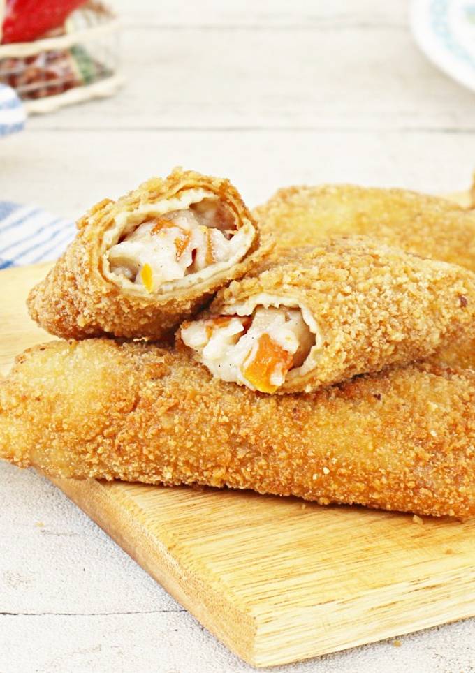 Resep Risoles Ragout Ayam Wortel Lumer (Devina Hermawan) oleh Tan - Cookpad