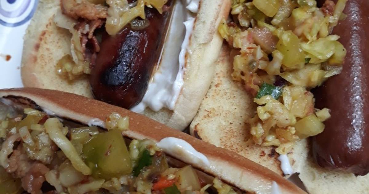 Hotdogs with Relish for Multiple Reasons Recipe by skunkmonkey101 - Cookpad