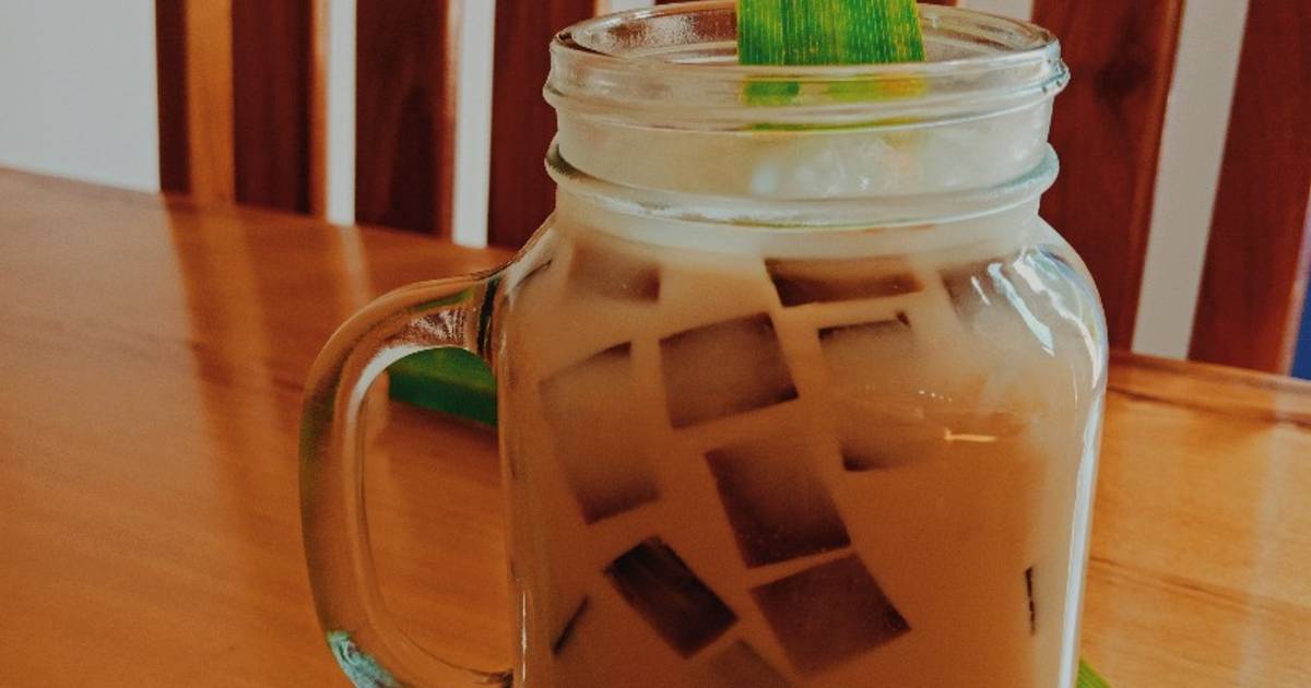 Resep Es cincau Homemade oleh Pochiel's Cooking - Cookpad