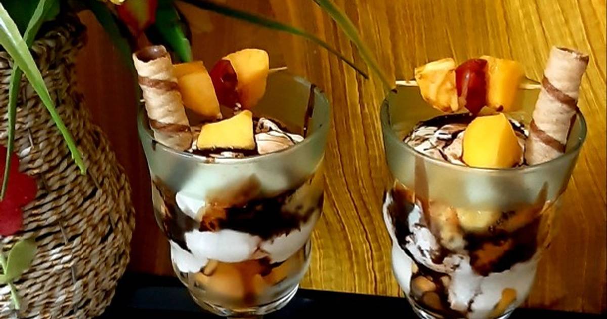Choco mango delight Recipe by Khalida Arain - Cookpad