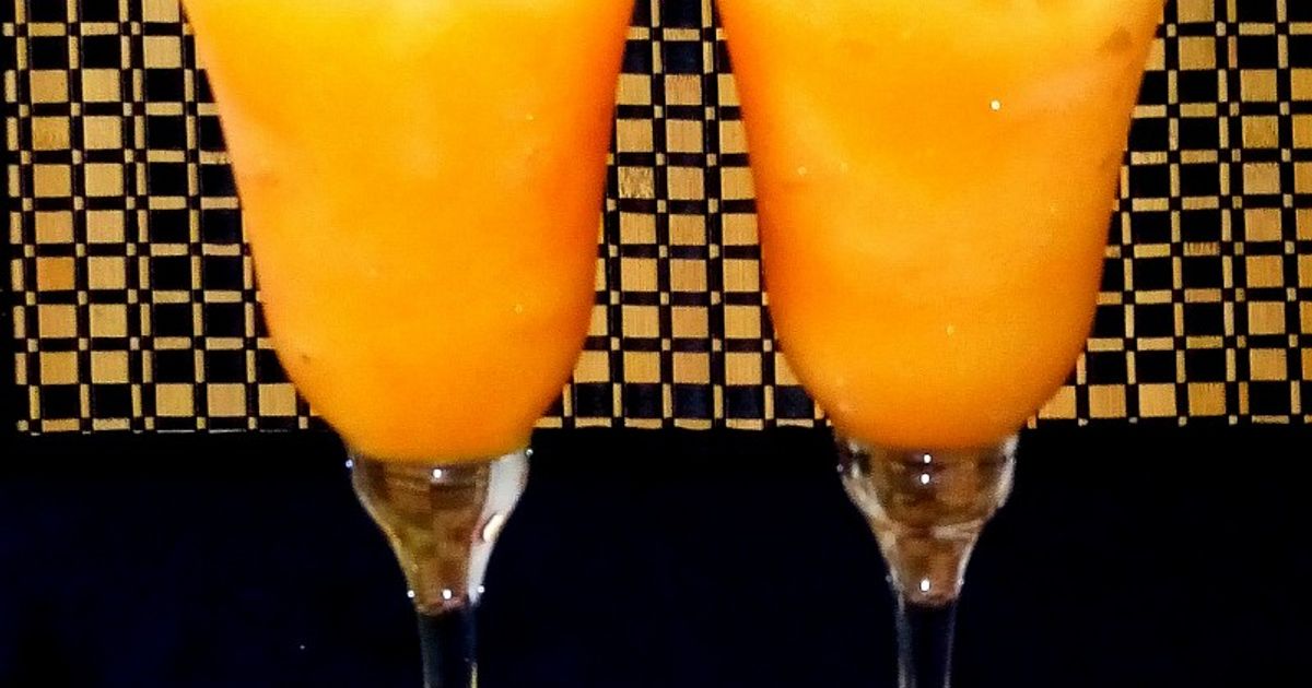 Mango Slush Recipe by Fatima Rais - Cookpad