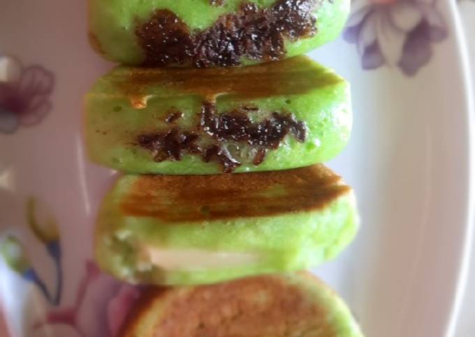 Resep Kue pukis empuk no mixer oleh Rehu Ru Wanty - Cookpad