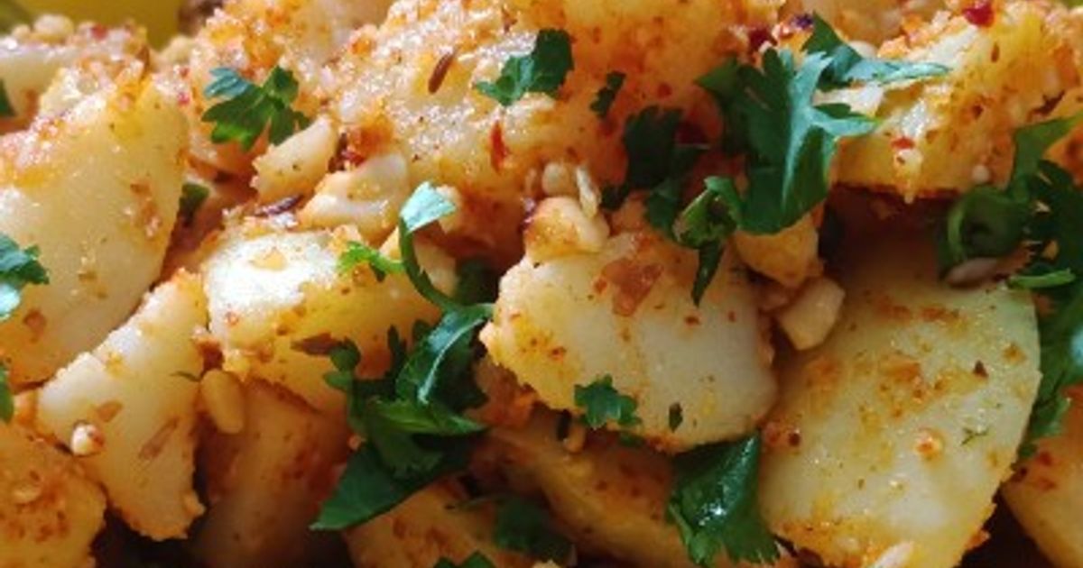 Peanut Aloo Recipe by Munvi - Cookpad