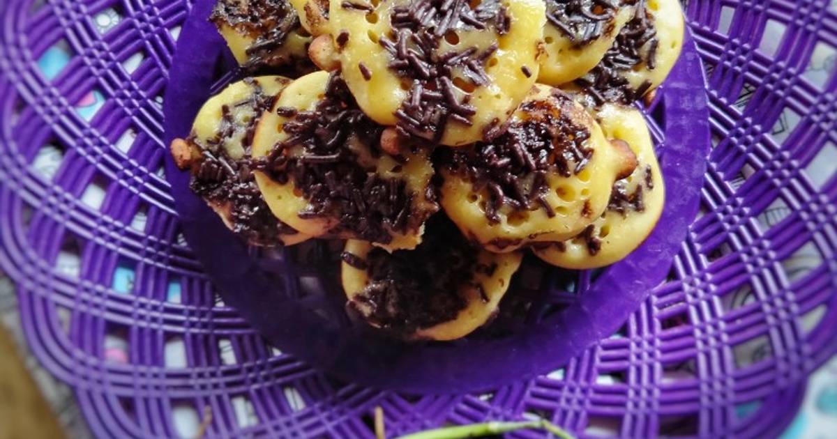 Resep Kue Cubit no mixer oleh Mama Aisya Wafi - Cookpad