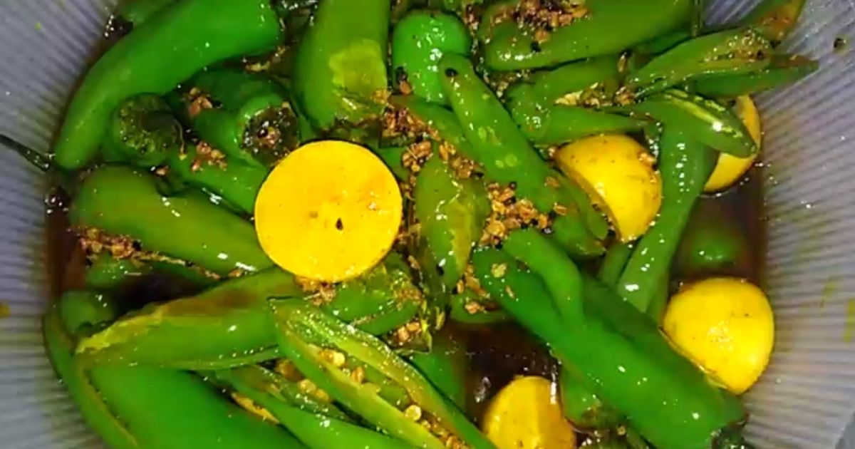 Quick Green Chilli Achar Recipe by Haya Ali - Cookpad