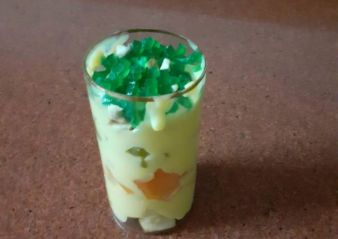 Kesar fruit cream Recipe by Kirti Jindal - Cookpad