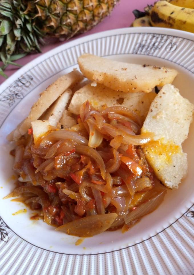 Fried yam with onion sauce girki daga Teema's Kitchen - Cookpad