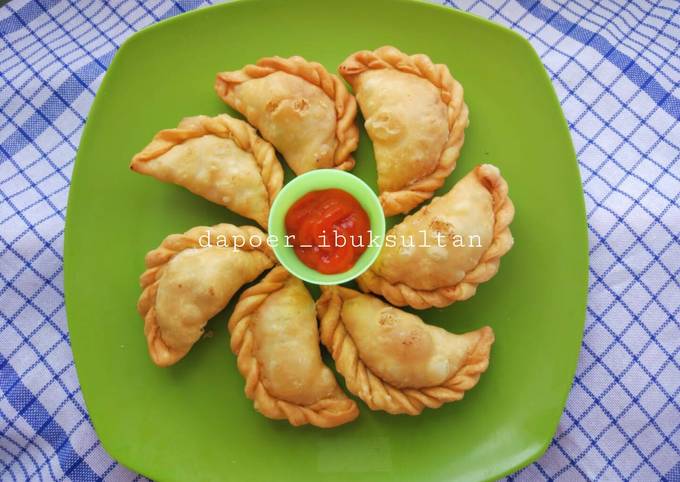 Resep Pastel isi sayur renyah oleh dapoer_ibuksultan - Cookpad